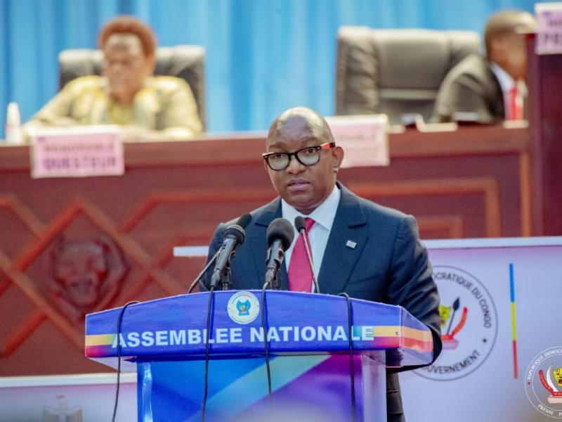 Loi de finances 2023: Sama Lukonde attendu à l’Assemblée nationale ce mardi pour répondre aux ...